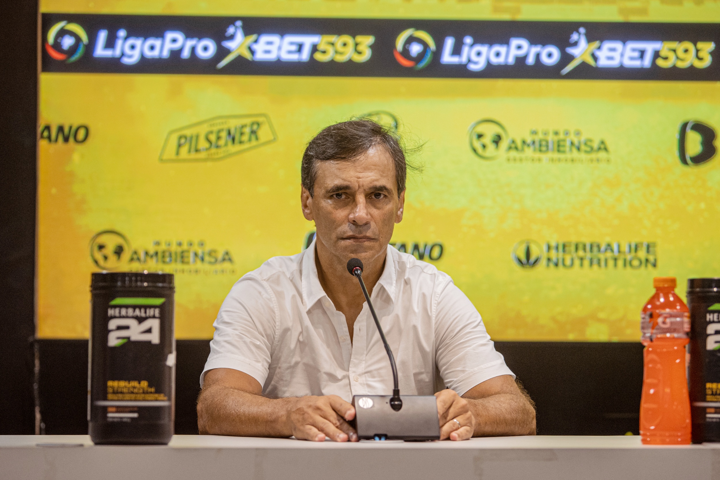 Bustos: "Seguimos luchando, por el liderato." - Barcelona Sporting Club